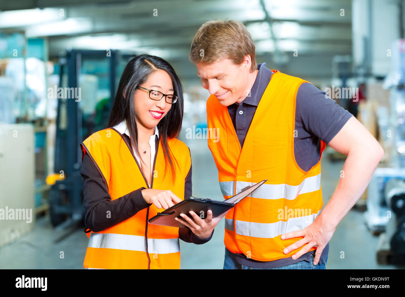 Forklift driver hi-res stock photography and images - Alamy
