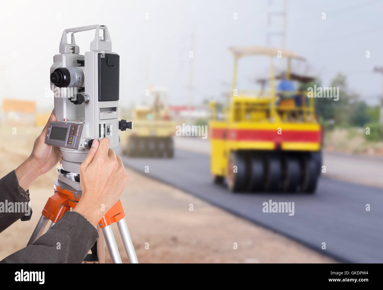 Civil engineer surveying equipment hi-res stock photography and images ...