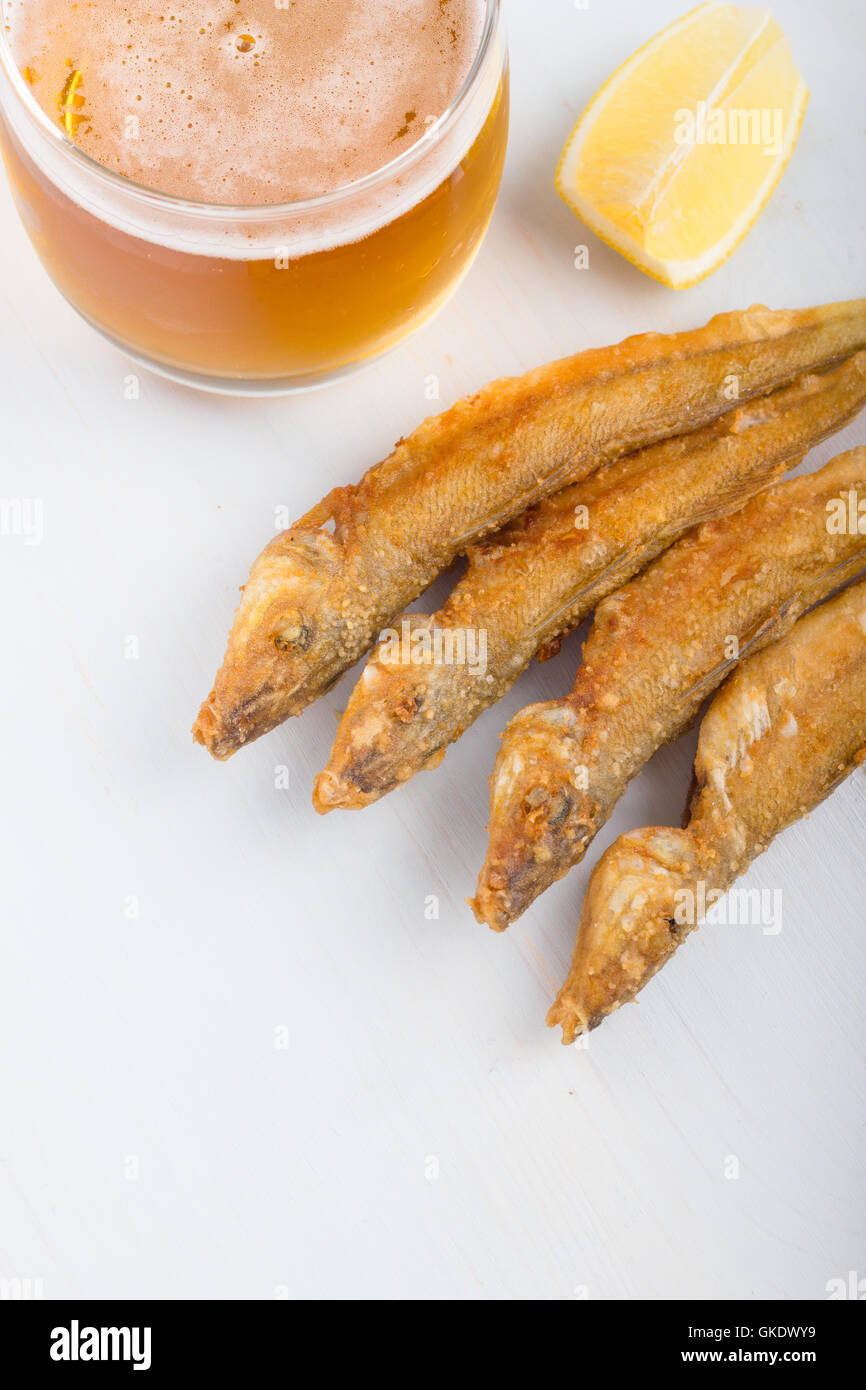 Ladyfish hi-res stock photography and images - Alamy