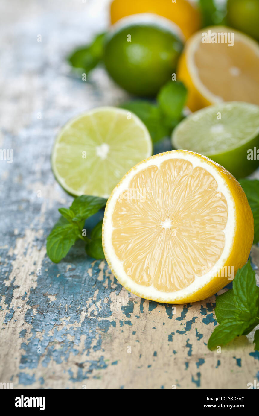 wood fruit mint Stock Photo - Alamy