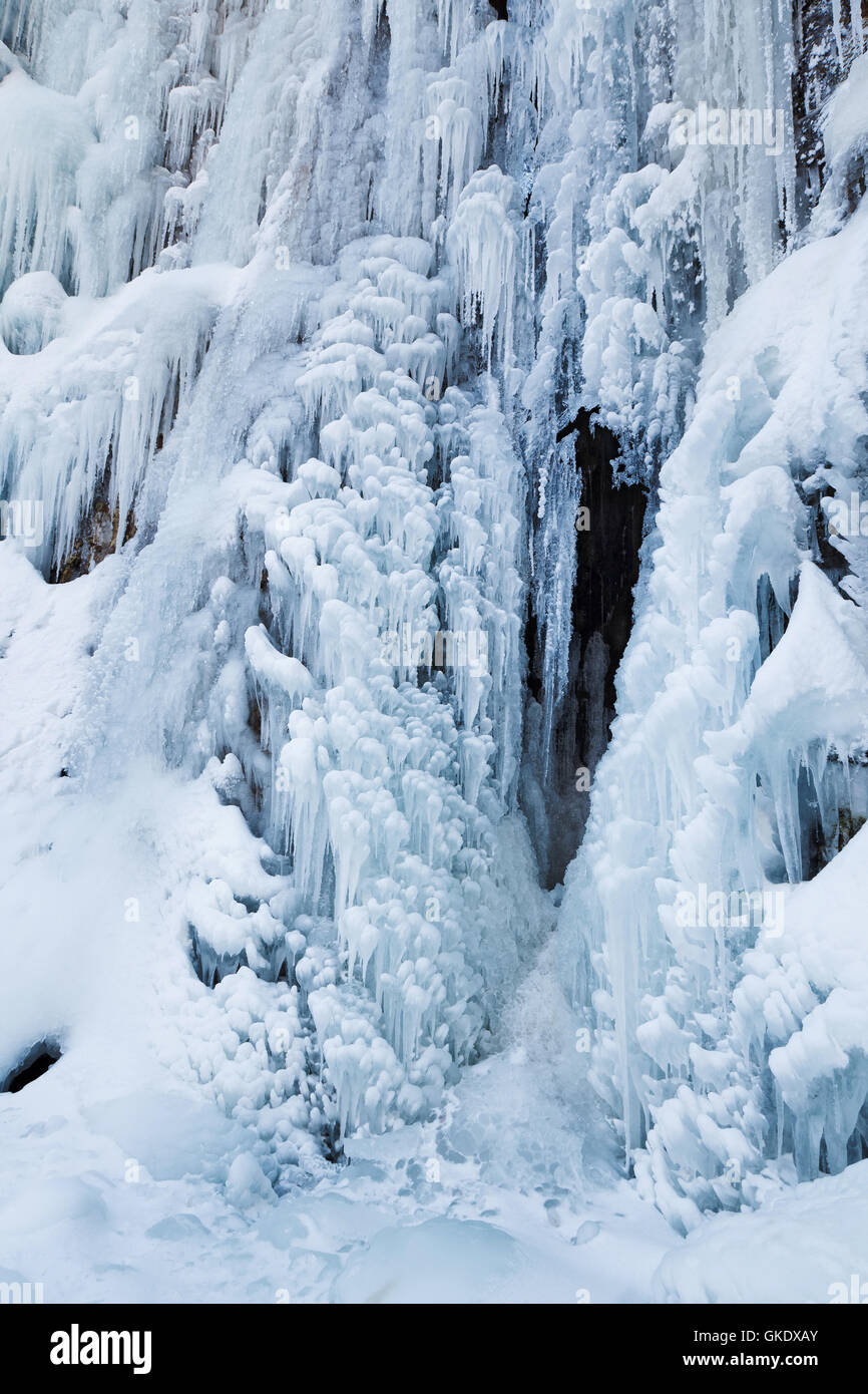 Abstract icicle hi-res stock photography and images - Alamy