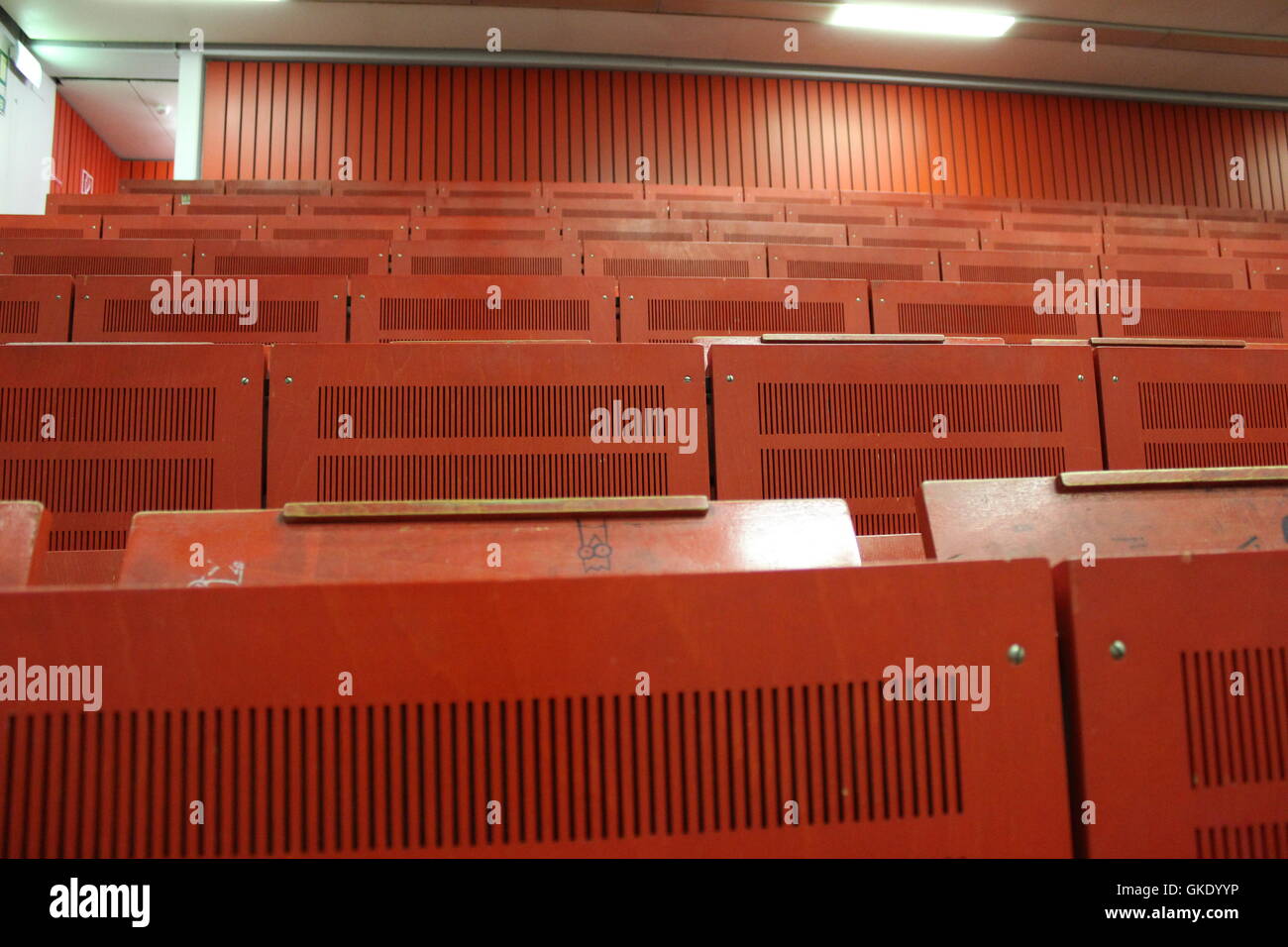 red university lecture hall Stock Photo - Alamy