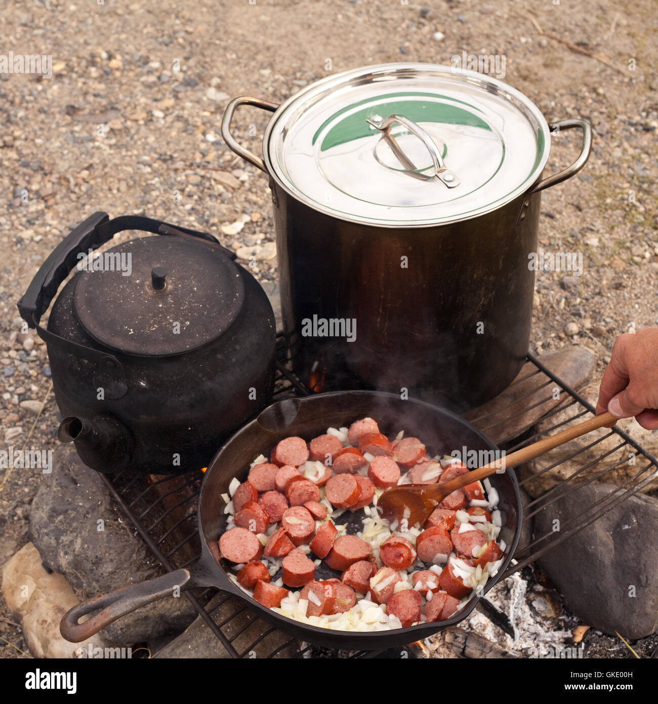 Iron age cooking hi-res stock photography and images - Alamy