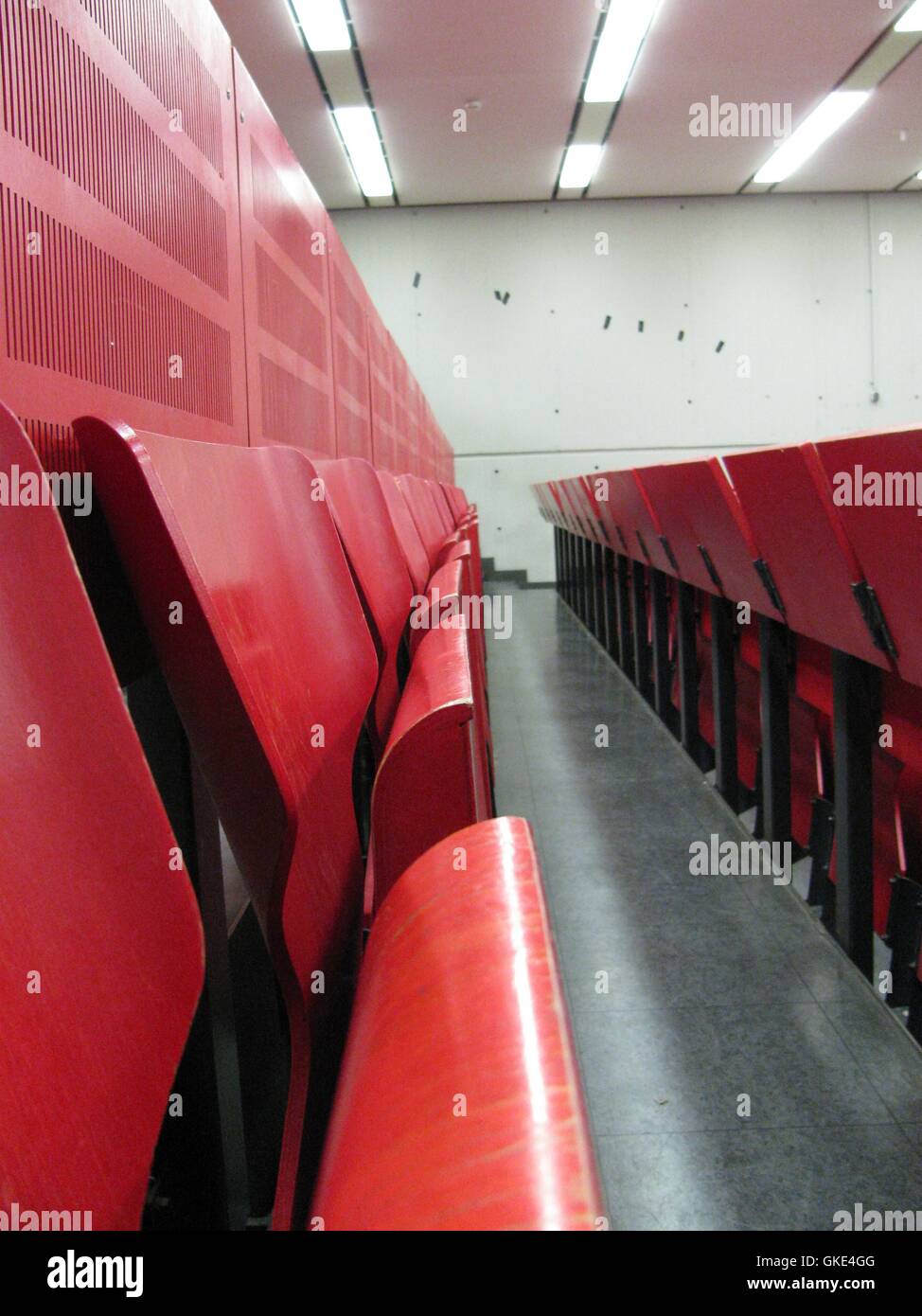 red university lecture hall Stock Photo - Alamy