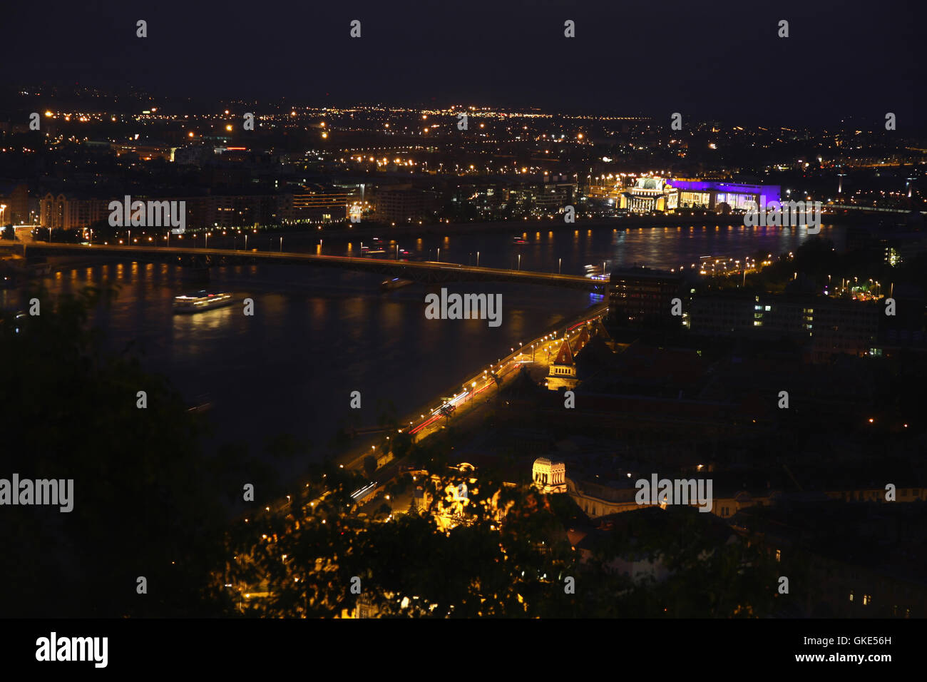 Petofi bridge budapest hi-res stock photography and images - Alamy