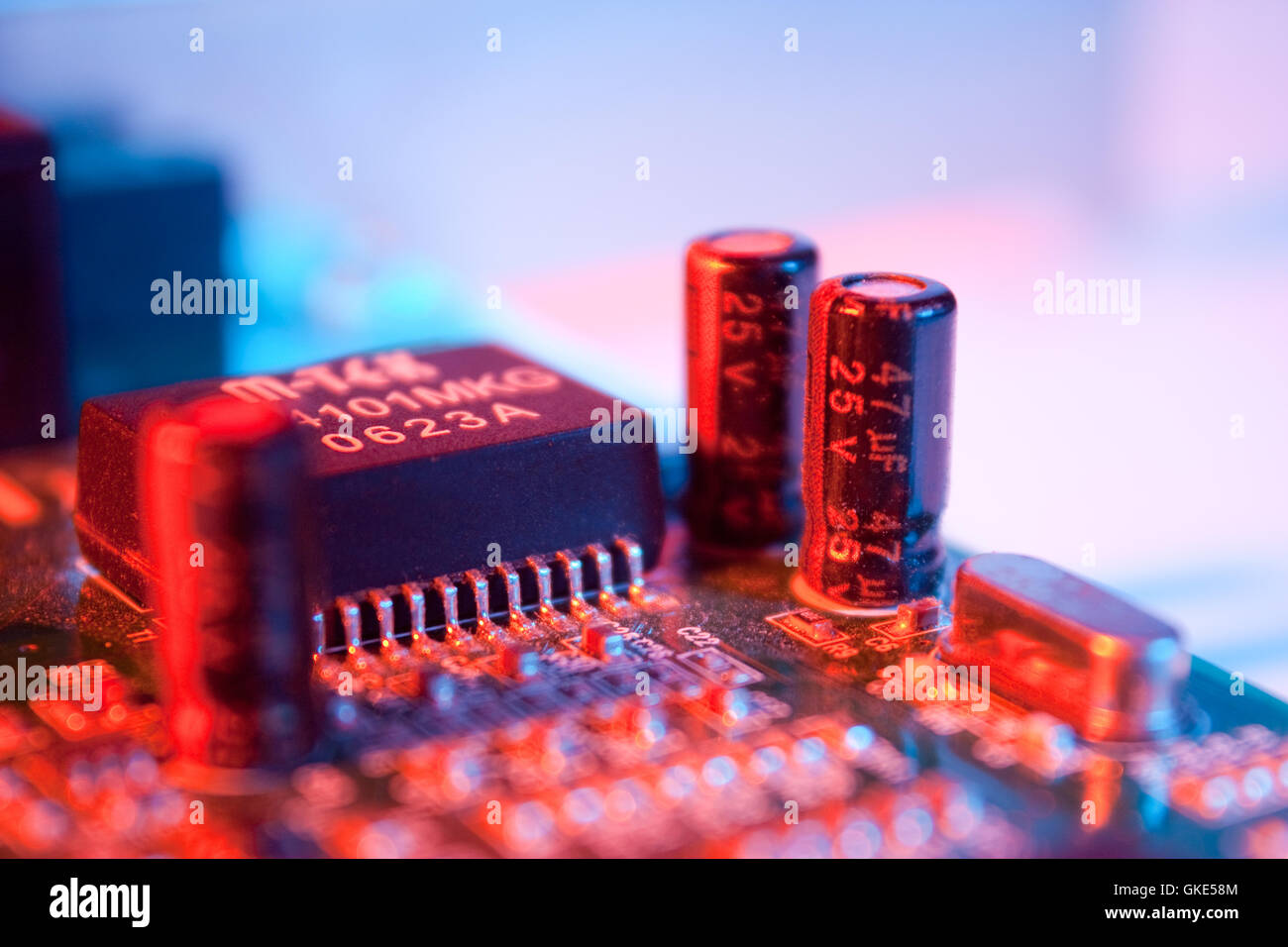 Electrical circuit hi-res stock photography and images - Alamy