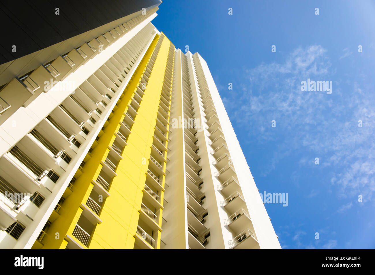 Big apartment block hi-res stock photography and images - Alamy