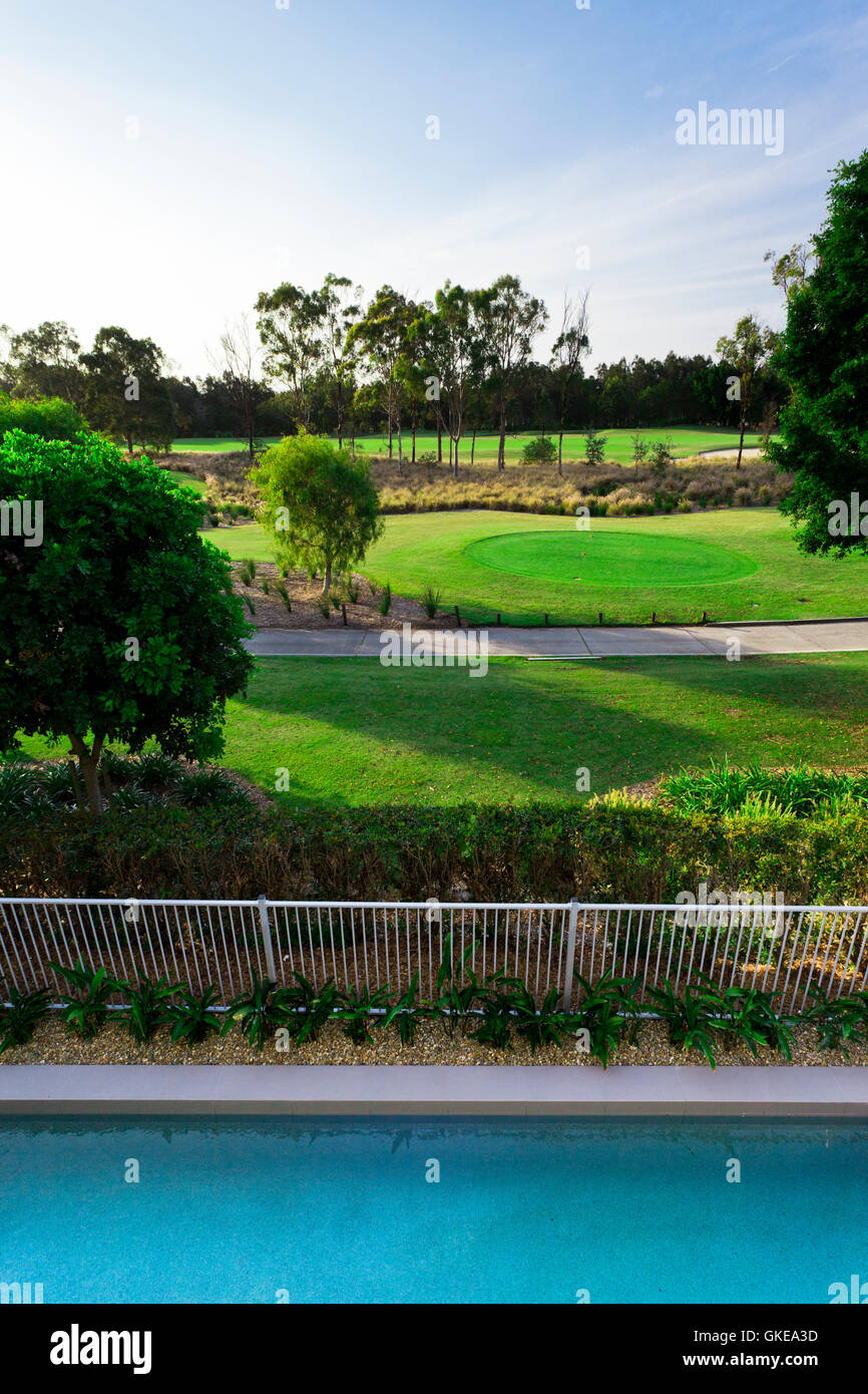 Fence scenic view golf hi-res stock photography and images - Alamy
