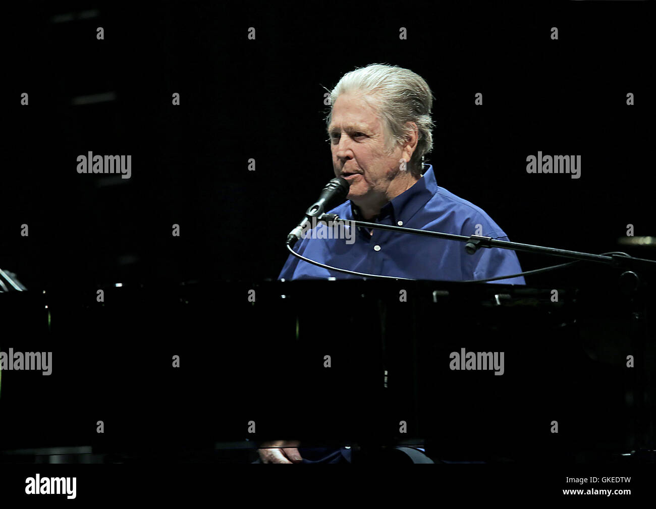 Brian Wilson performing on his Pet Sounds 50th Anniversary Tour at ...