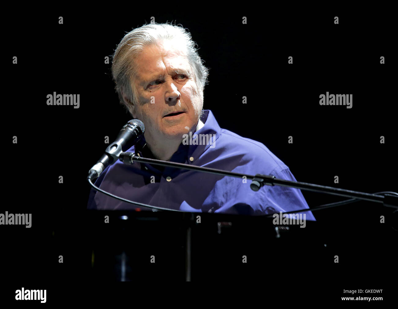 Brian Wilson performing on his Pet Sounds 50th Anniversary Tour at ...