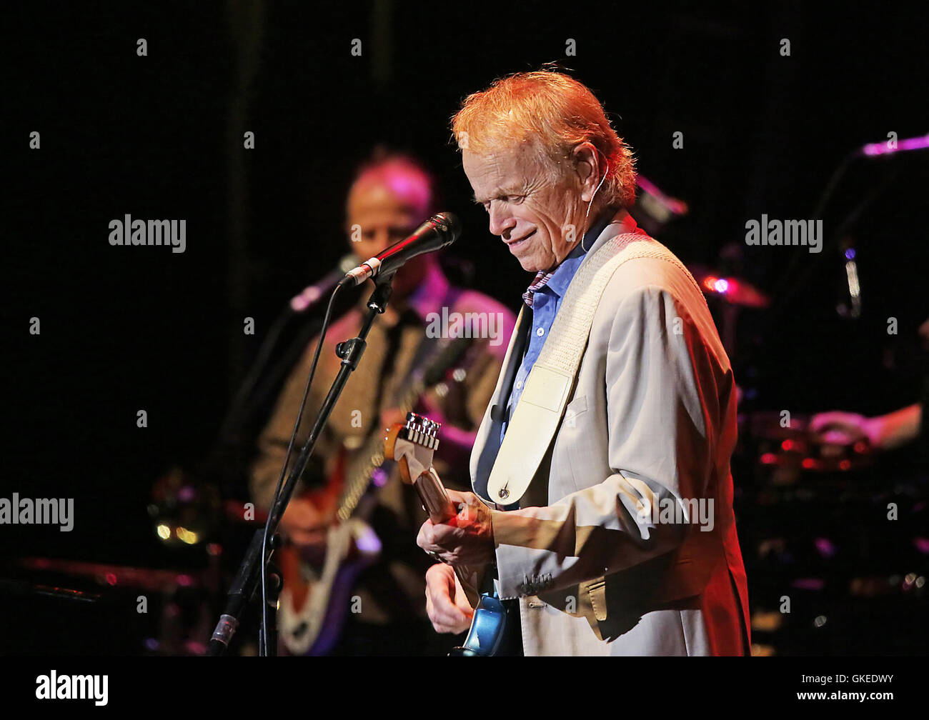 Brian Wilson performing on his Pet Sounds 50th Anniversary Tour at ...