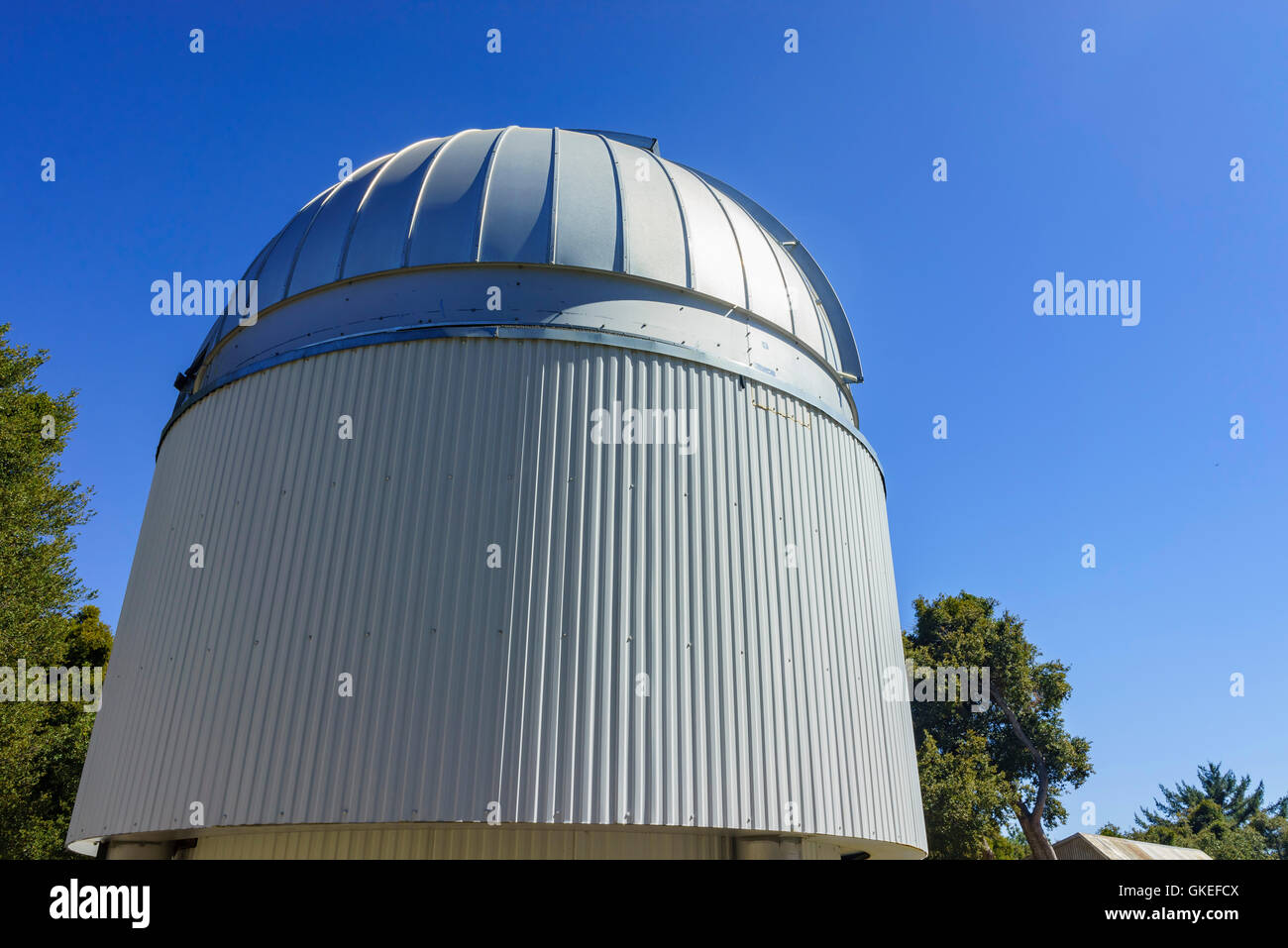 The famous Mount Wilson Observatory of Los Angeles Stock Photo - Alamy