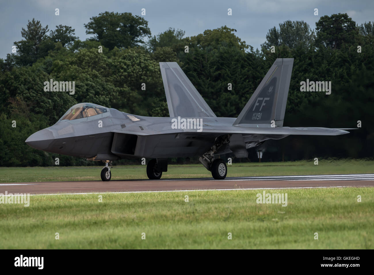 An f 22 raptor pilot hi-res stock photography and images - Alamy