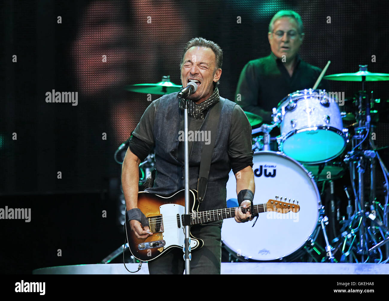 Bruce Springsteen and The E Street Band performing at Manchester Etihad ...