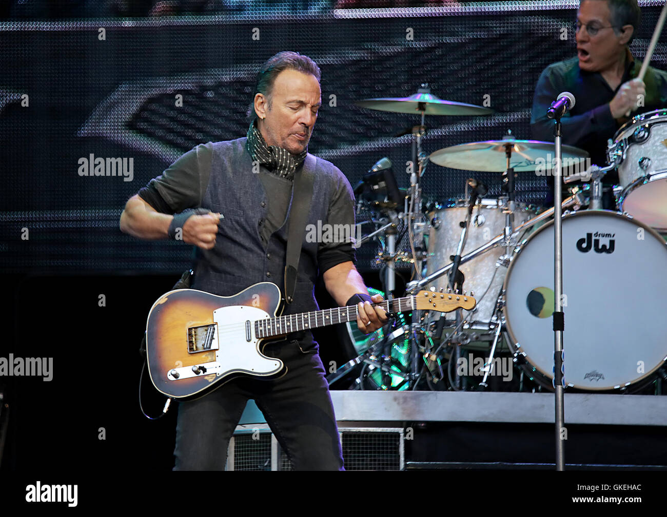 Bruce Springsteen and The E Street Band performing at Manchester Etihad ...