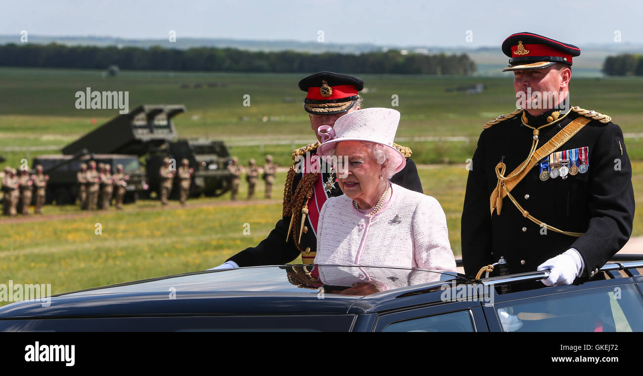 Larkhill artillery hi-res stock photography and images - Alamy