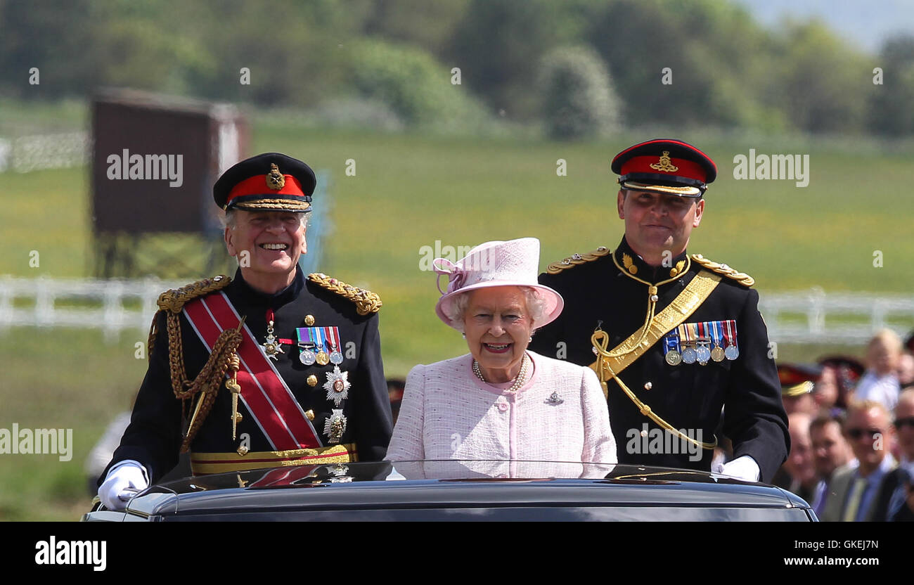 Larkhill artillery hi-res stock photography and images - Alamy