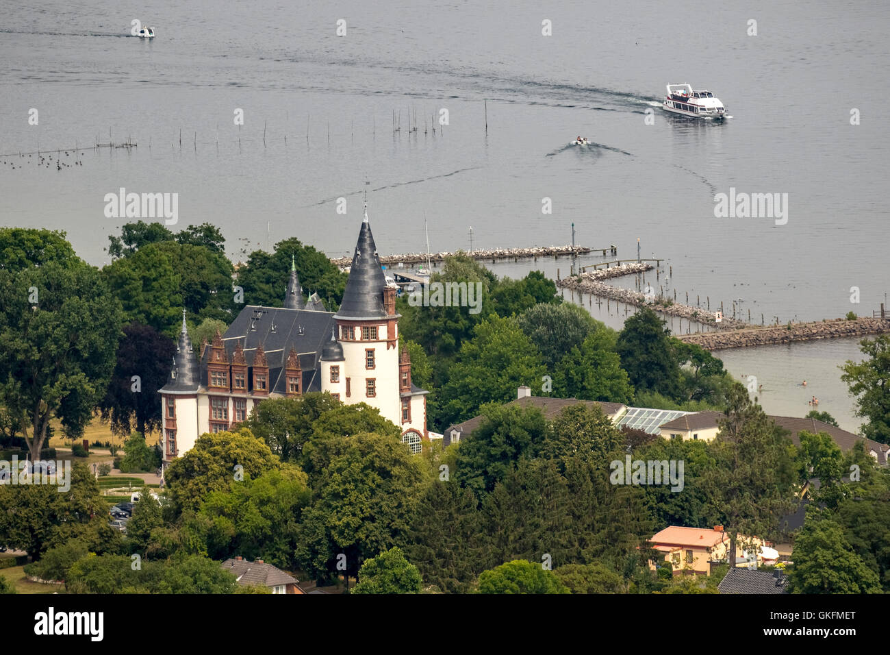 Aerial view, Schloss Klink with mansion in Neo-Renaissance style at the ...
