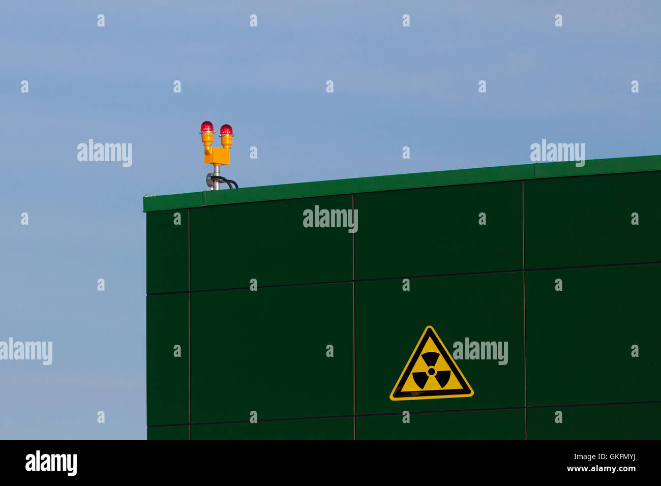 Spent nuclear fuel rods hi-res stock photography and images - Alamy