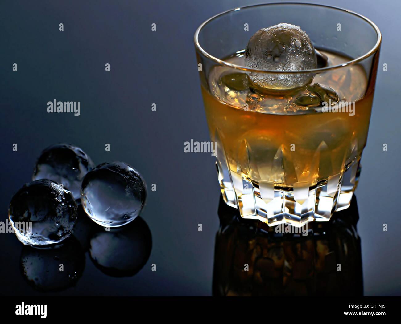 Round cubes hi-res stock photography and images - Alamy