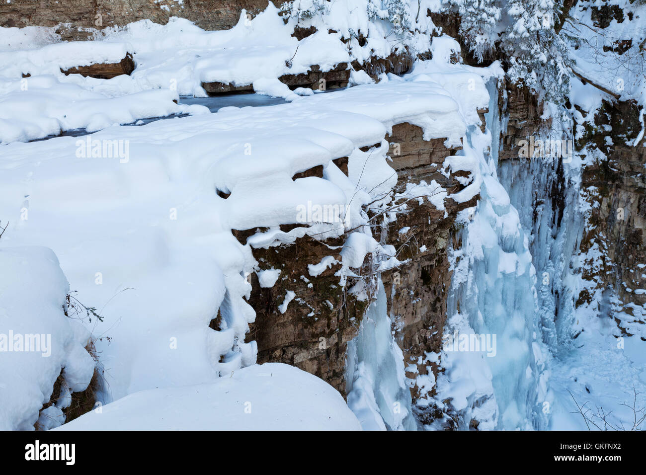 Waterfall structure hi-res stock photography and images - Alamy