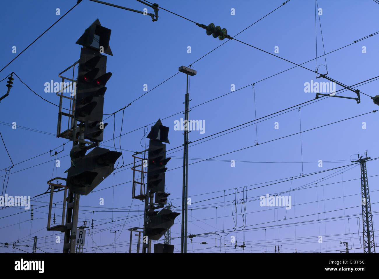 Railway Signal and Overhead Wiring Stock Photo - Alamy