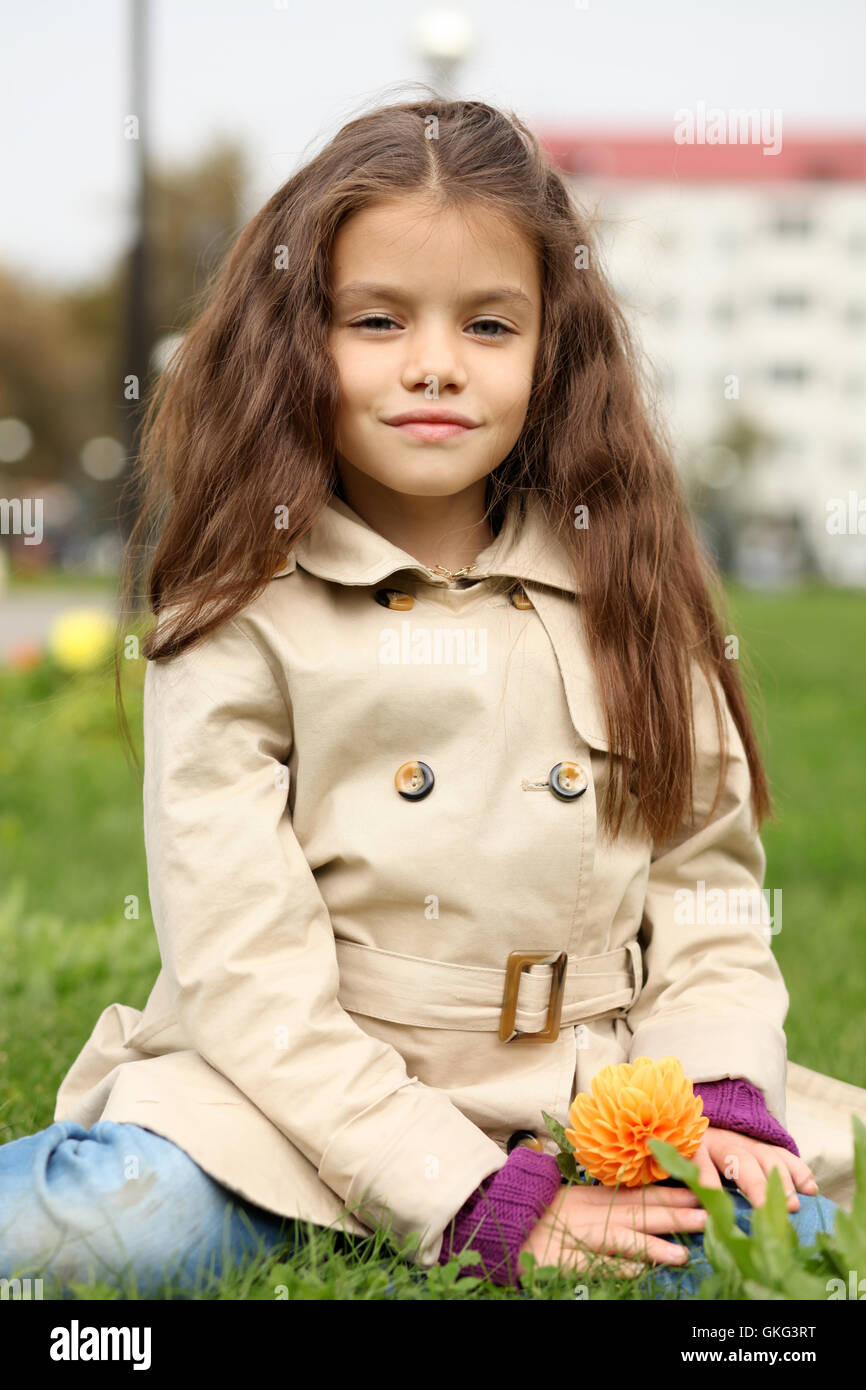 little girl in the autumn park Stock Photo - Alamy