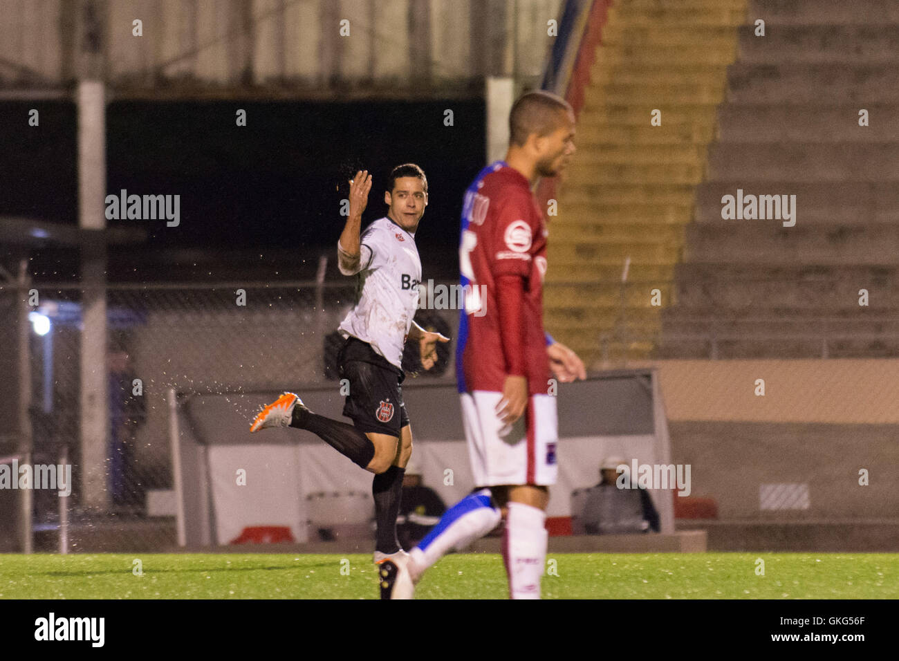 CURITIBA, PR - 19.08.2016: PARANÁ X BRASIL - Player Ramon Machado de ...