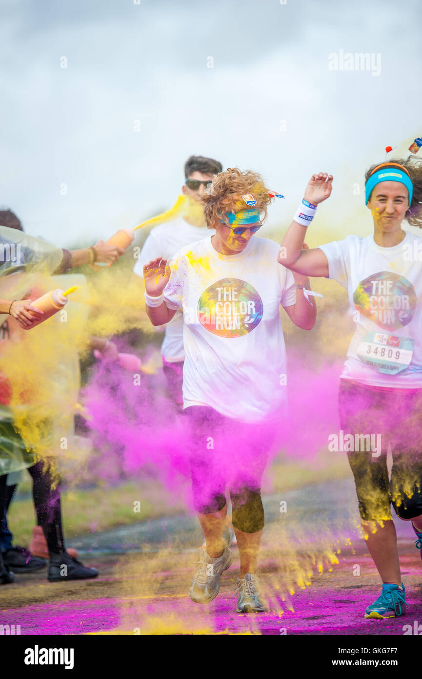 Birmingham Color run 2016 Stock Photo - Alamy
