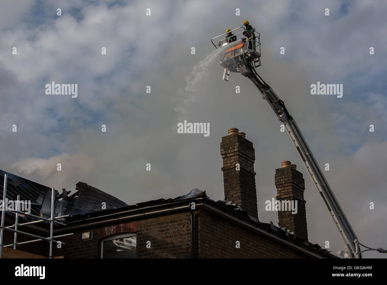 Firefighters on platform hi-res stock photography and images - Alamy