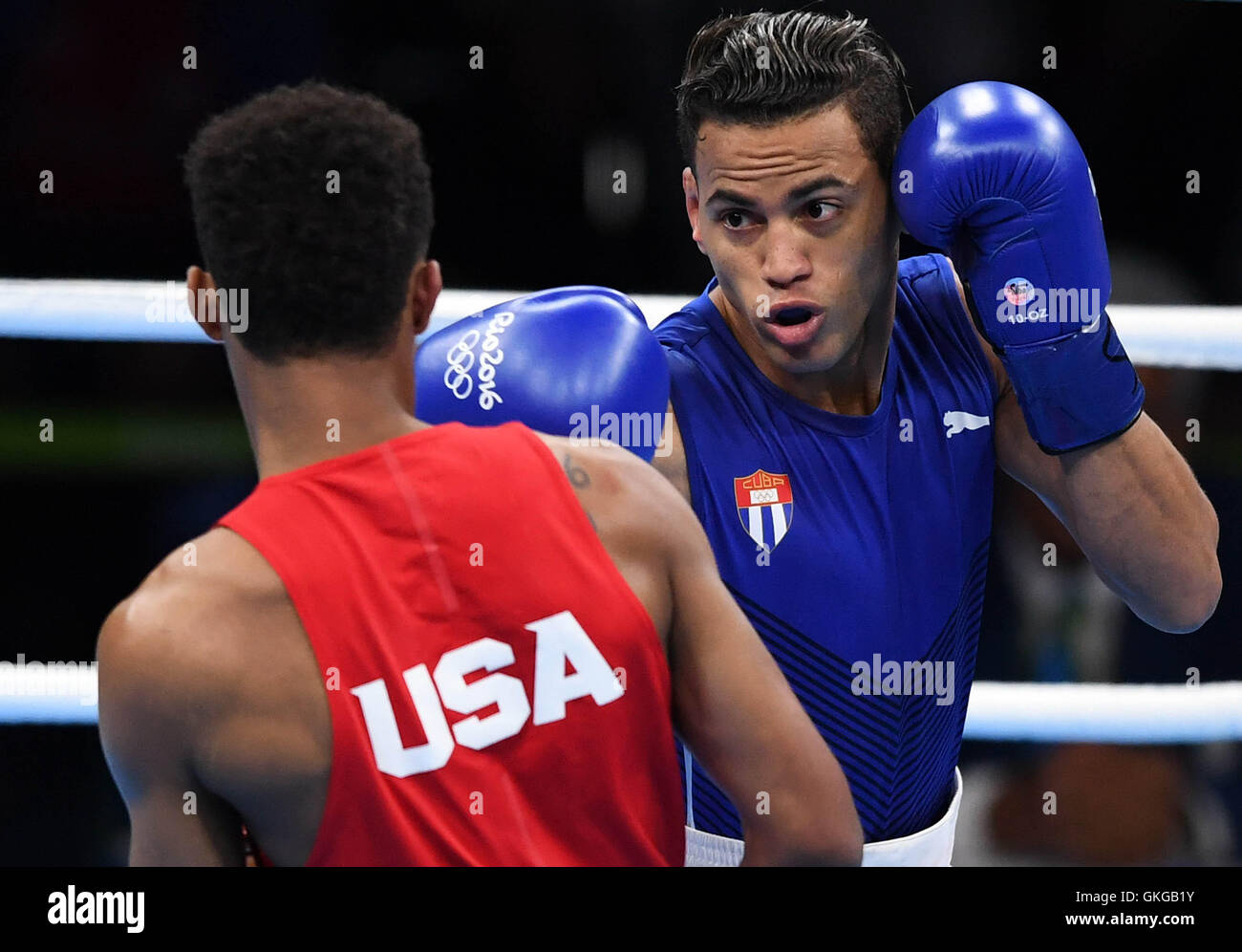 Robeisy ramirez gold medal hi-res stock photography and images - Alamy