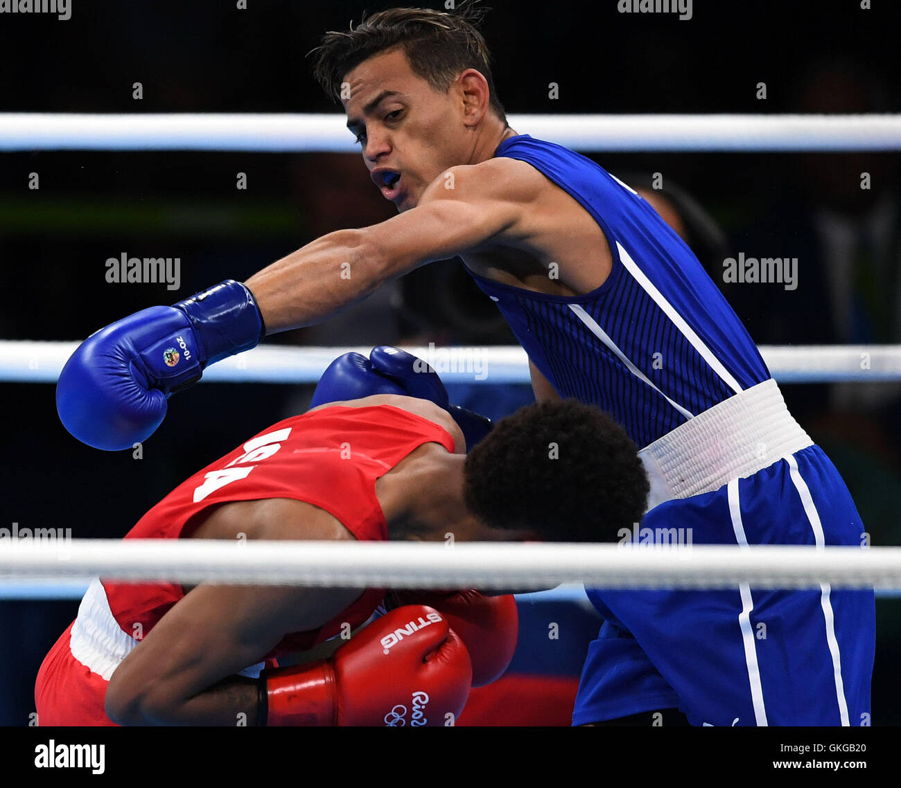 Rio De Janeiro, Brazil. 20th Aug, 2016. Cuba's Robeisy Ramirez (behind ...