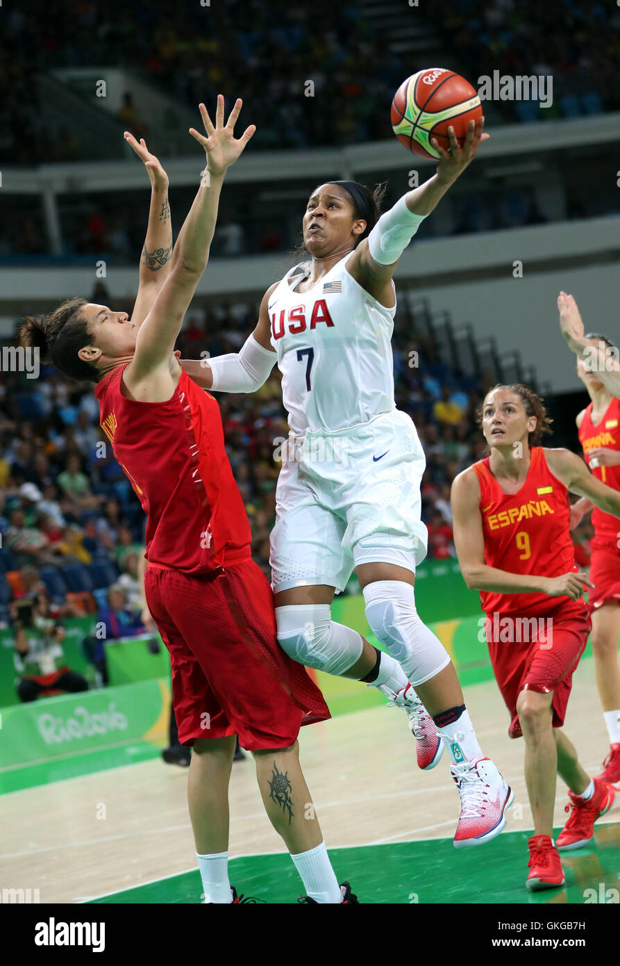 Rio De Janeiro, Brazil. 20th Aug, 2016. Maya Moore (2nd, L) of the ...