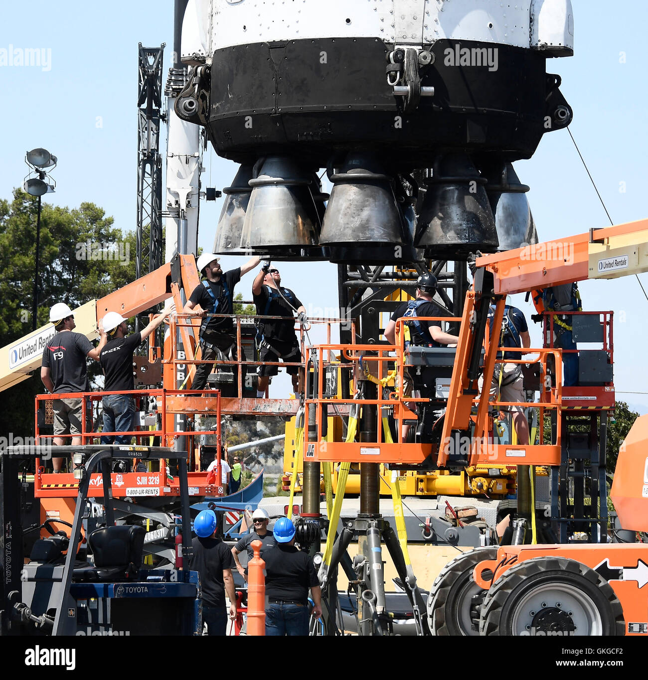 Hawthorne CA. 20th Aug, 2016. SpaceX first Falcon 9 rocket that launch ...