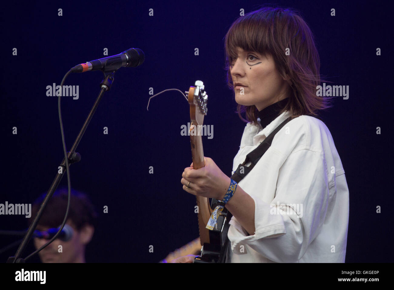 Cate le bon welsh musician hi-res stock photography and images - Alamy