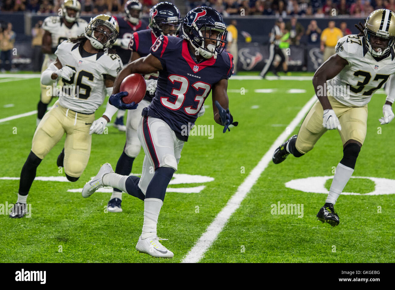 Akeem hunt hi-res stock photography and images - Alamy