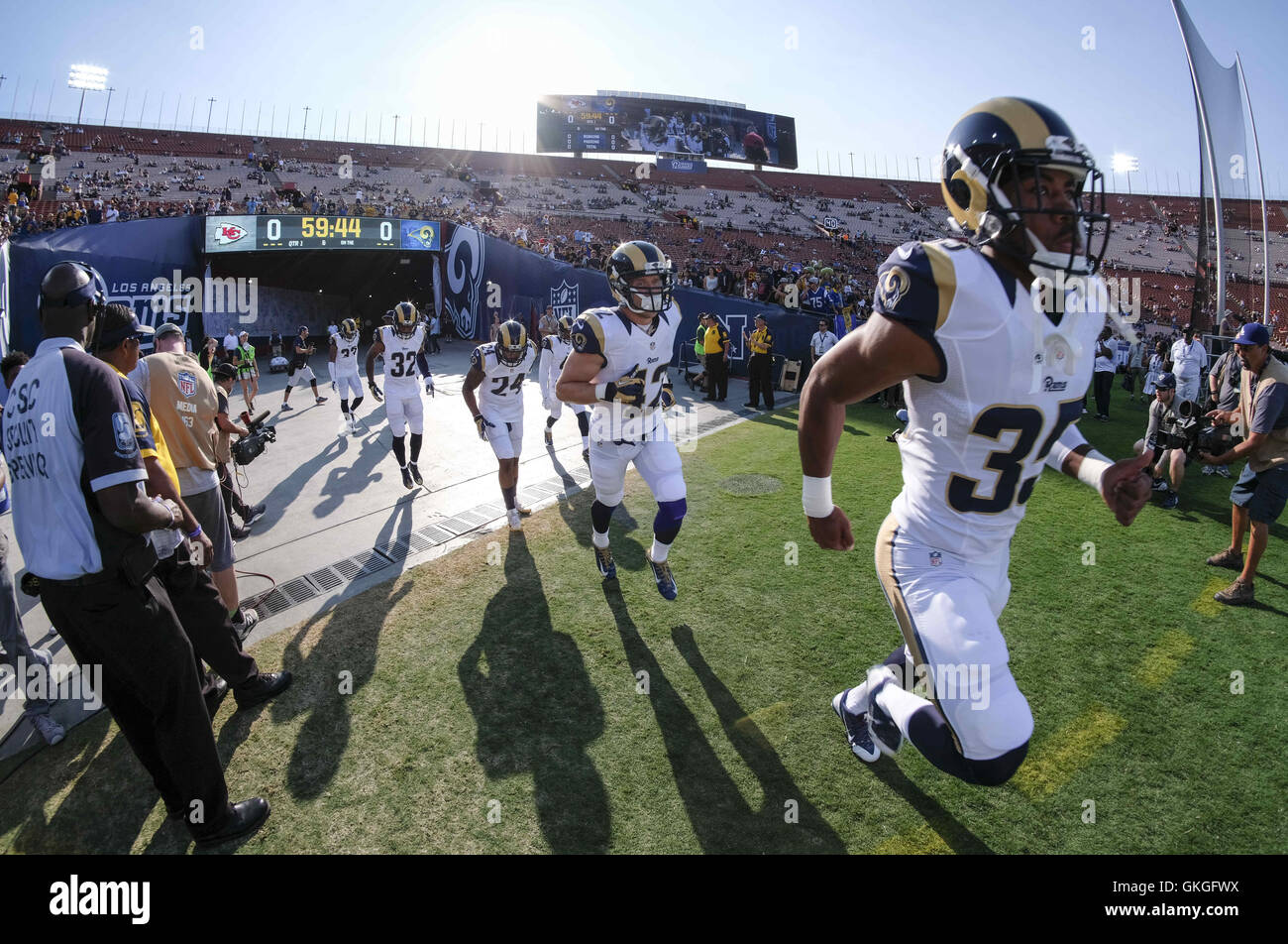 Los Angeles, California, USA. 20th Aug, 2016. Los Angeles Rams run out ...
