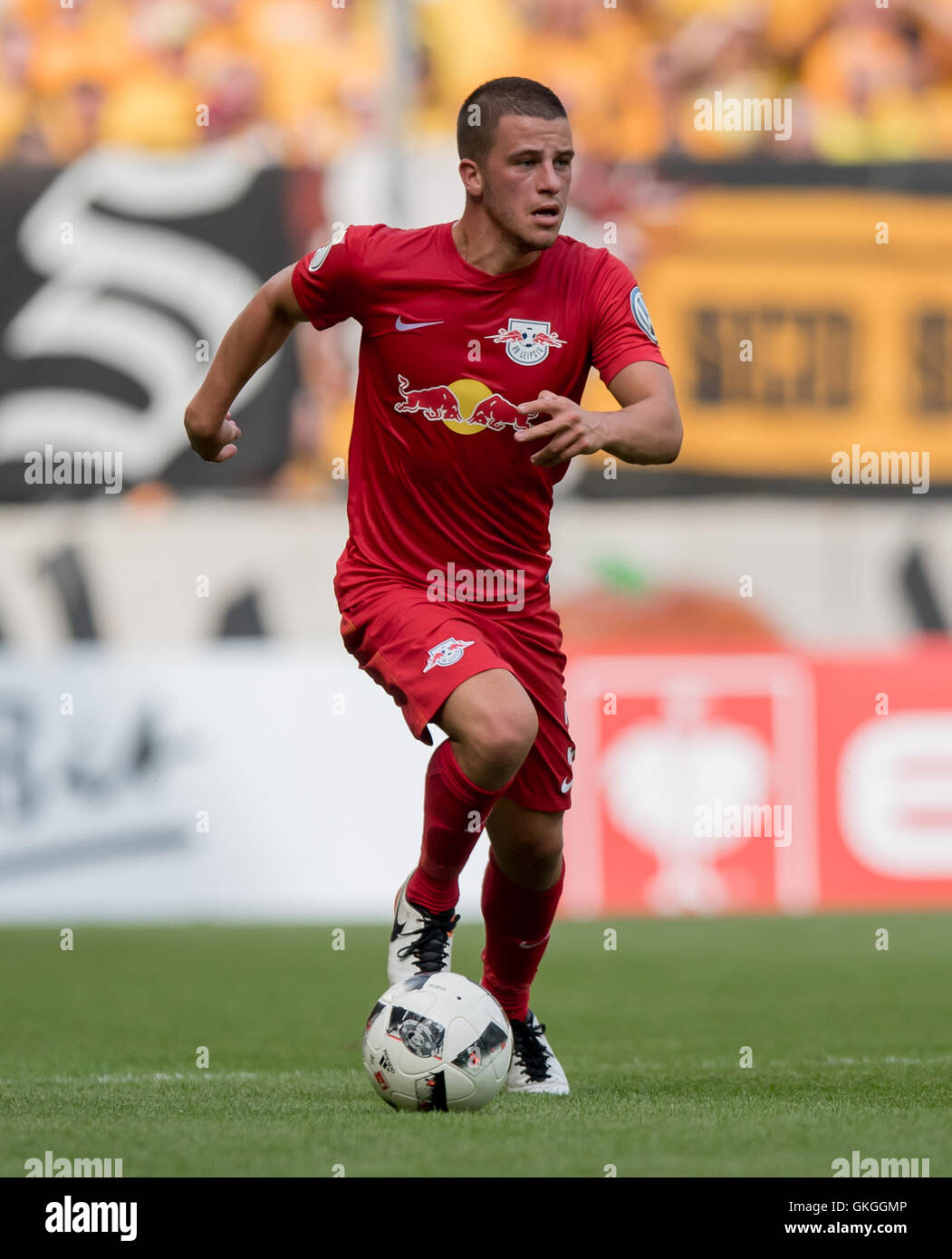 Ddv stadium hi-res stock photography and images - Alamy