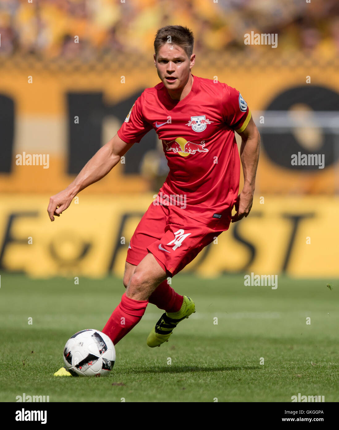 Dresden, Germany. 20th Aug, 2016. Leipzig's Dominik Kaiser in action ...