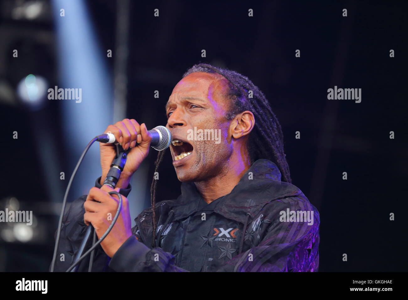 Roger henley hi-res stock photography and images - Alamy