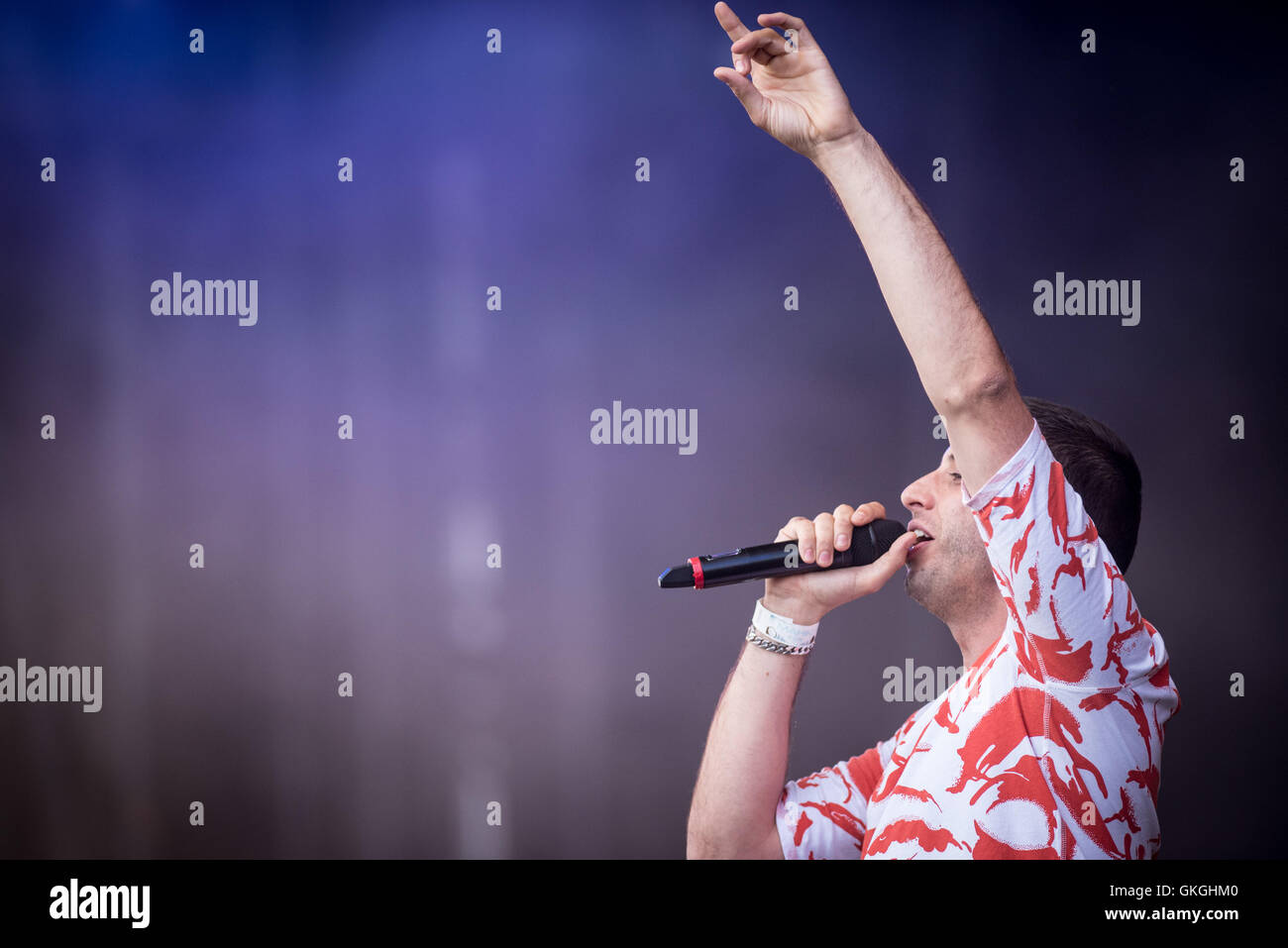 V Festival, Chelmsford, UK. Sunday 21st Aug, 2016. Example performs on ...