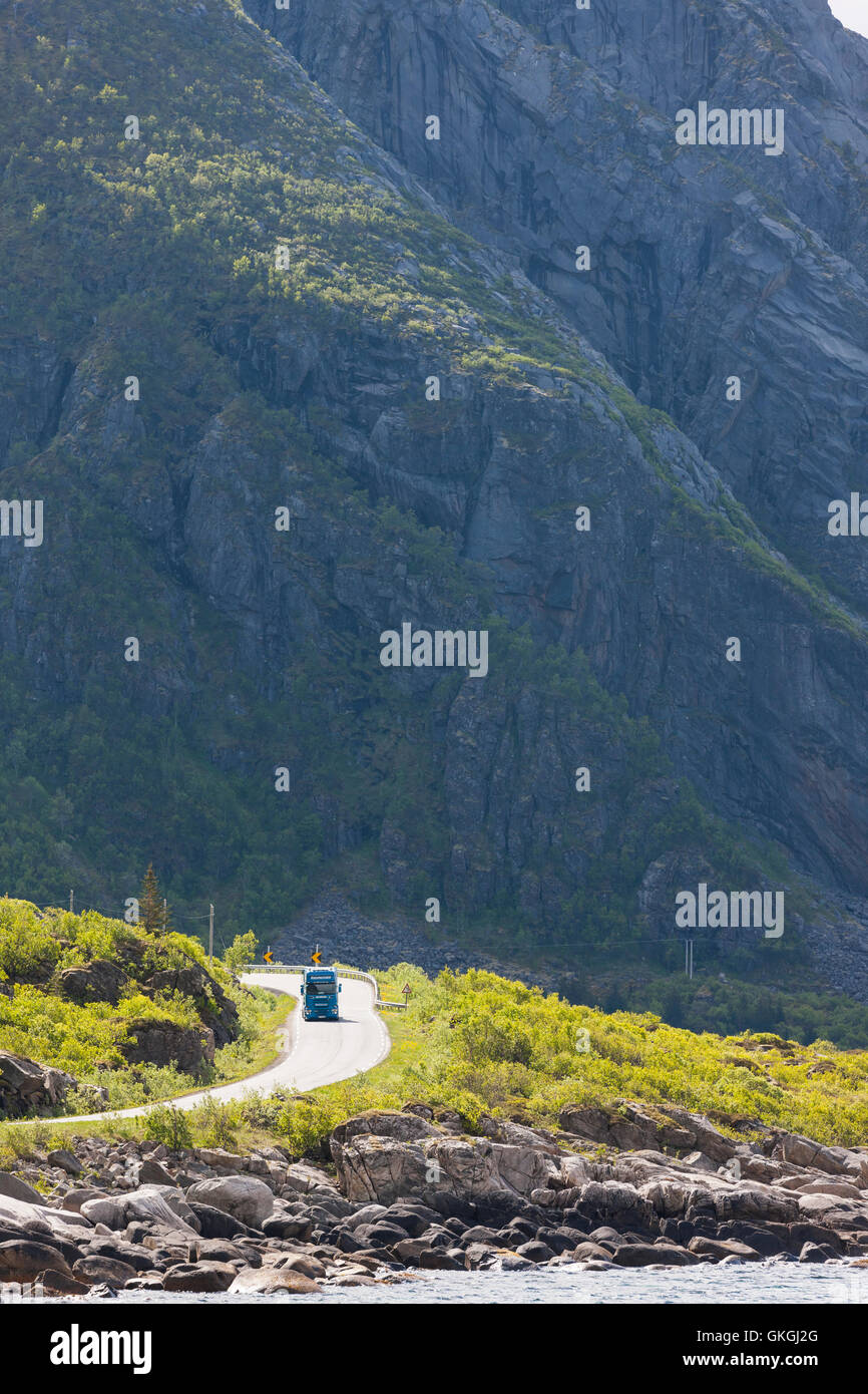 The E10 road, at Kringelelva, Austvagoy, Lofoten Islands, Norway Stock ...