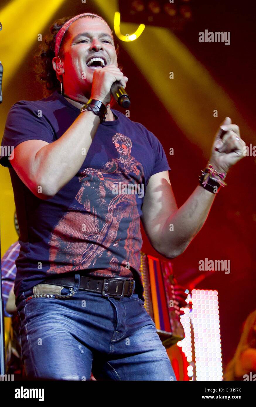 Concert of Colombian singer Carlos Vives, Mexico sounds. Featuring ...