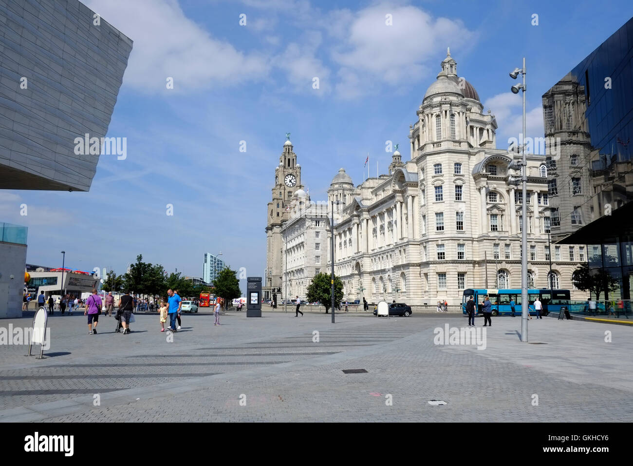 Liverpool pier head hi-res stock photography and images - Alamy