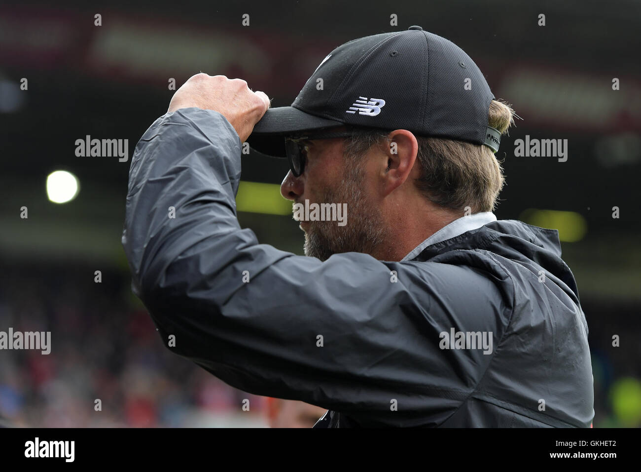 Liverpool manager Jurgen Klopp during the Premier League match at Turf ...