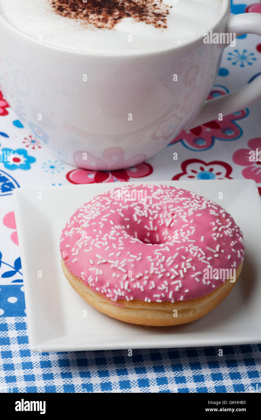 Donut cup hi-res stock photography and images - Alamy