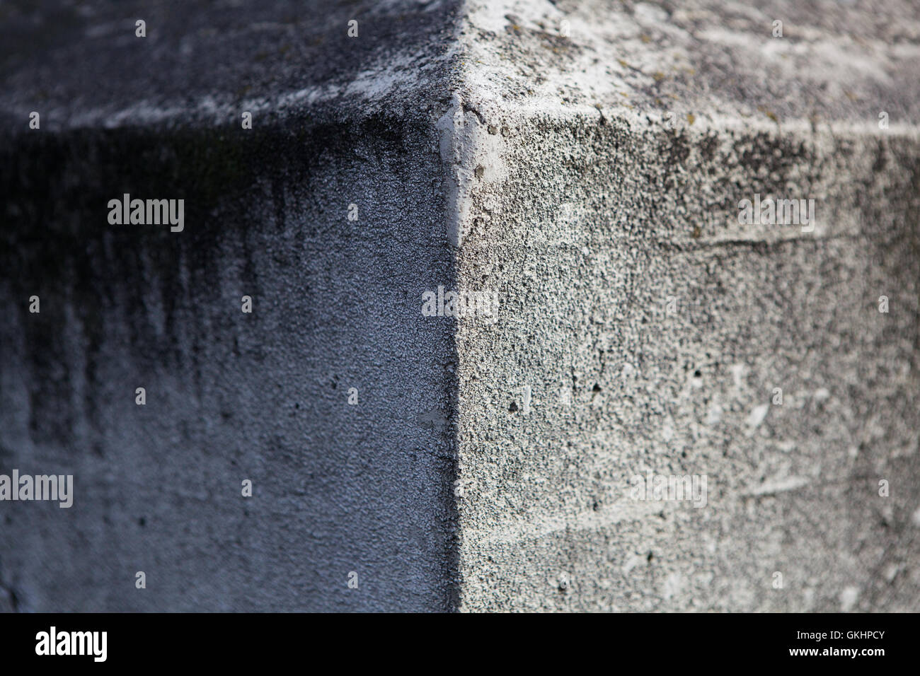 White concrete edge hi-res stock photography and images - Alamy