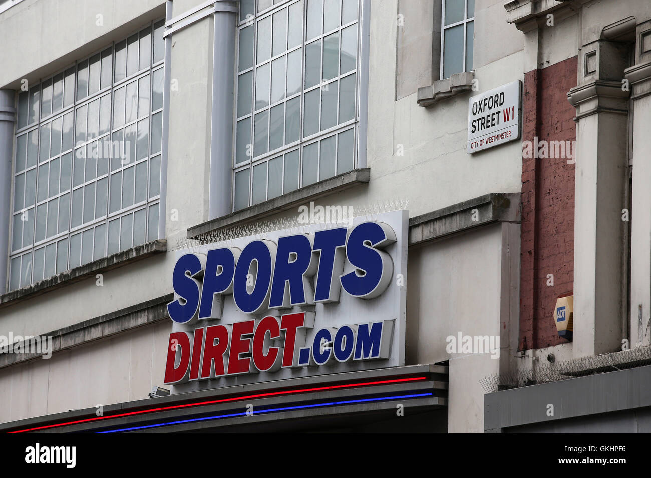 UK, London : Sports Direct is pictured on Oxford Street in Central ...