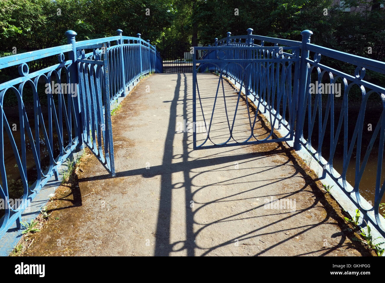 Gate on the Narrow Bridge Stock Photo - Alamy