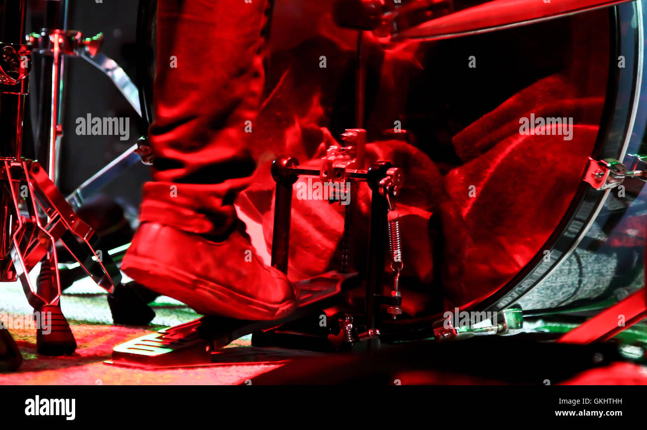 Drummer dance band hi-res stock photography and images - Alamy